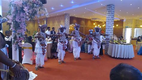 දෙමාපිය වන්දනා කවි Youtube