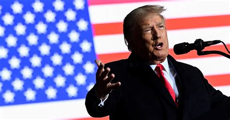 En Medio De Las Versiones Sobre Su Candidatura Presidencial Trump