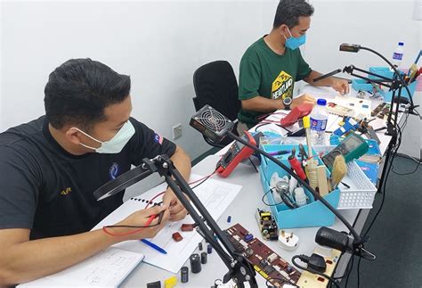 Completed Another Basic Electronics Level 1 Course