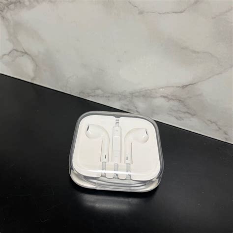 Yahooオークション Iphone付属品 アップル純正イヤホン