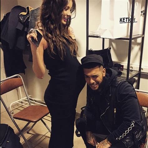 Кэти Топурия ждет девочку