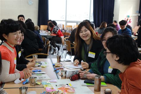 ‘시끌시끌 마을 공모사업 사전교육 현장 풍경 성북구사회적경제센터