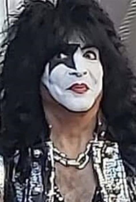 The Face You Make When Are Excited About A New Kiss Photo Sub Scrolller