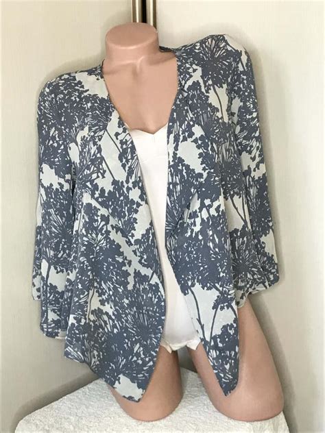 Блузка накидка — цена 40 грн в каталоге Блузы Купить женские вещи по доступной цене на Шафе