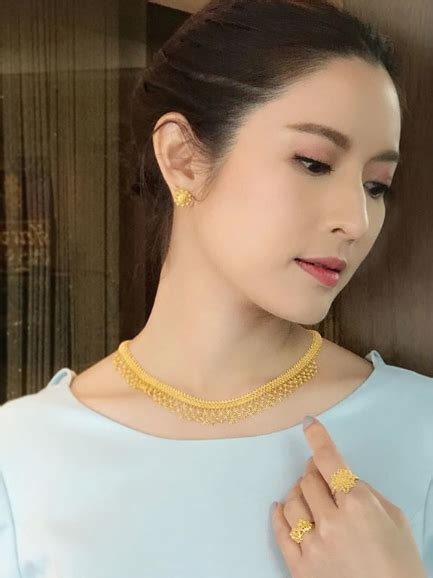 ใบเฟิร์น พิมพ์ชนก บังเอิญเจอ แอฟ ทักษอร กลางงานอีเว้นท์ ถึงกับเขินจนตัวบิด