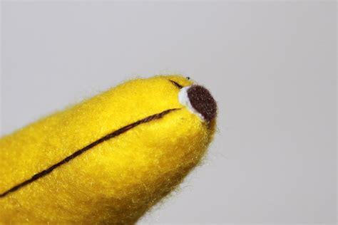 While Wearing Heels I Heart Fake Food Felt Banana Tutorial