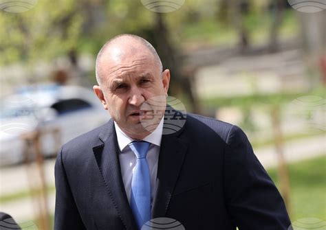 Президентът Румен Радев ще участва утре в Априлци в тържественото отбелязване на 147 та