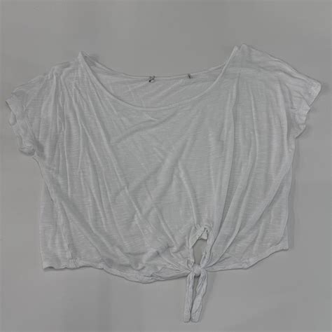 Open To Offers Thin Tied Top Super Cute Over A Depop