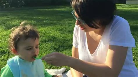 Pourquoi On Devient Maman De Plus En Plus Tard On A Envie D En Profiter Avant