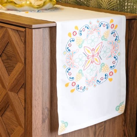 მაგიდის გადასაფარებელი სუფრა ლხინისა Magidis Gadasafarebeli