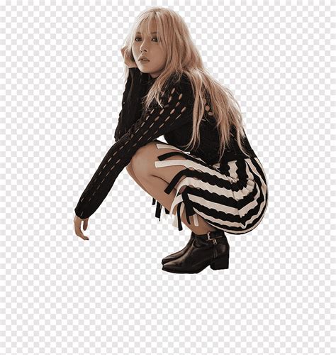 현 A 6p 검은 색 긴팔 원피스를 입은 여성 Png Pngegg