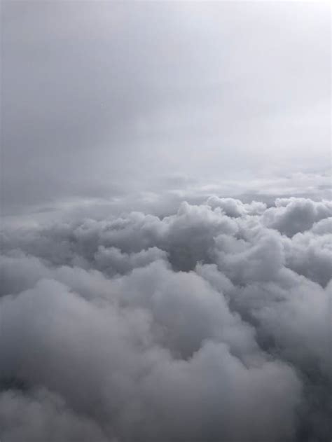 가벼운 경치가 좋은 고도 고요한 공중 풍경 구름 구름 경치 구름 위 구름 지평선 구름 질감 구름층 날씨 낮