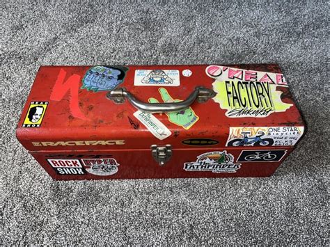 little red toolbox r toolboxporn