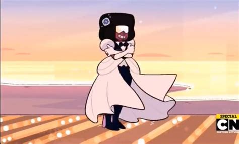 Pin By Maria On Ruby Sapphire Garnet Steven Universe Cartoon Anime