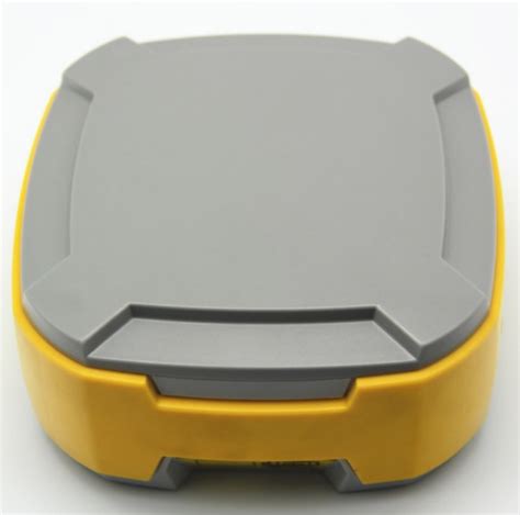 Automatic Injection Moulding Streamlining Plastic Processing