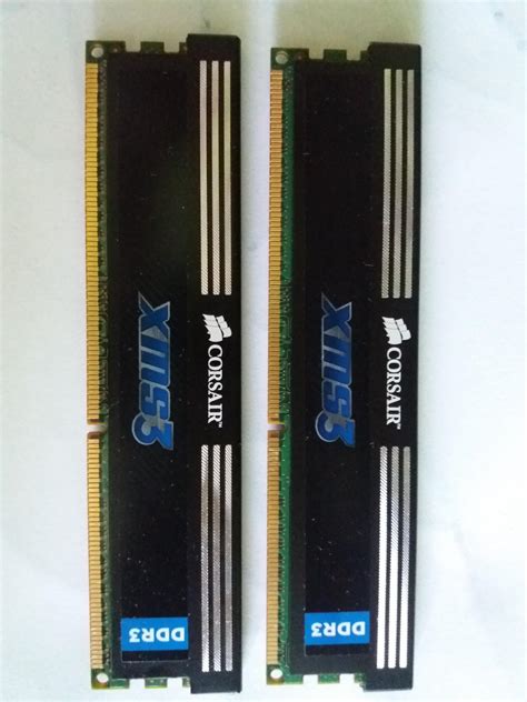 Pamięć RAM Corsair CMX4GX3M1A1600C9 niby te same a różne