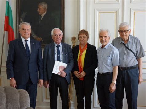 Чл кор Евелина Славчева се срещна с представители на МФ „Св св Кирил и Методий“ Българска