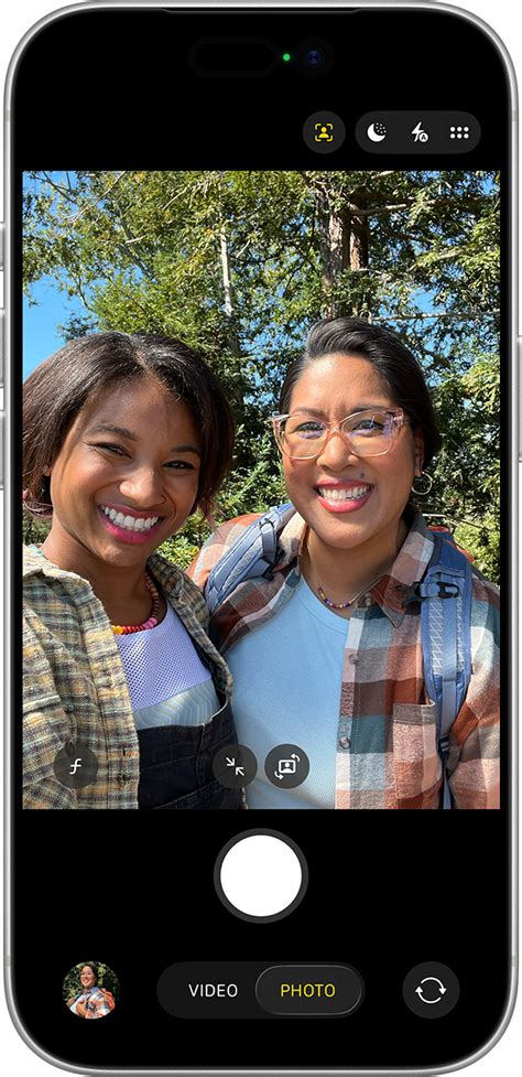 利用“人物居中”来始终将你置于相机取景框中间 官方 Apple 支持 中国