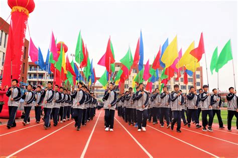 南阳市第四完全学校高中部 致2021年中考考生、家长和老师的一封信树人