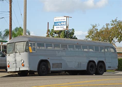 Crown Bus Former School Bus A Tandem Axle Crown Now Park Flickr
