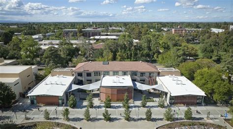 An Adaptive Reuse Of A Seismically Unsafe Building Building Enclosure