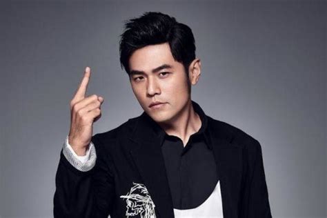 Taiwanese Singer Jay Chou Encourages Netizens As The Pandemic Worsens