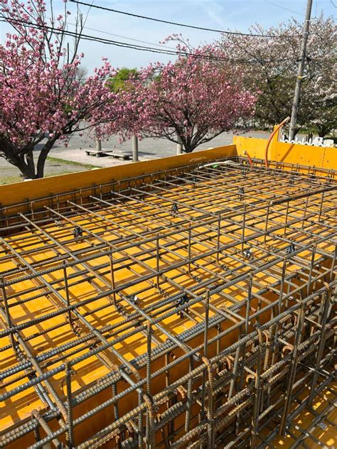 鉄筋工事 車庫上 スラブ配筋状況 べた基礎配筋状況 戸建ての施工事例 東京都の外構工事基礎工事土木工事一式はたかやなぎ建設株式会社