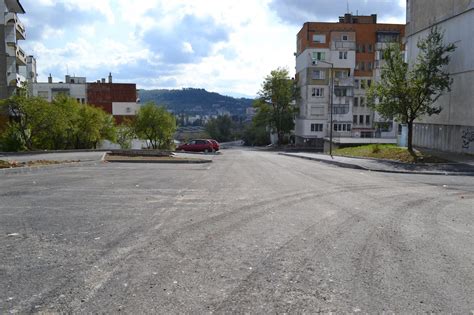 Напредва благоустрояването на кв Трендафил 1 Община Габрово