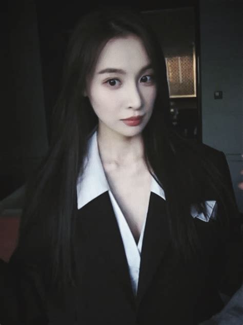 隆妮老师姬 达 狂 震