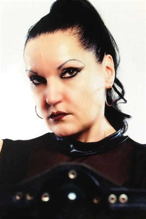 Herrin Silvia Strenge Erziehung And Vielfältige Fetischpraktiken