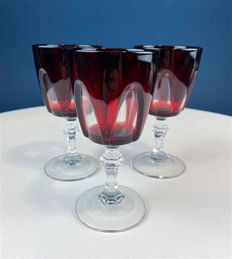 Vintage Red To Clear Sweet Winecordial Glasses Cristal Darques Dura