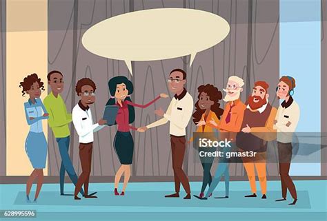 민족 비즈니스 피플 그룹 미팅 믹스 레이스 팀 사업가 커뮤니케이션 경영자에 대한 스톡 벡터 아트 및 기타 이미지 경영자 고용과 노동 기업 재무와 산업 Istock