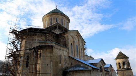 გელათის სამონასტრო კომპლექსში სამუშაოების ახალი ეტაპი დაიწყო მე 12 საუკუნის ტაძრის რესტავრაცია
