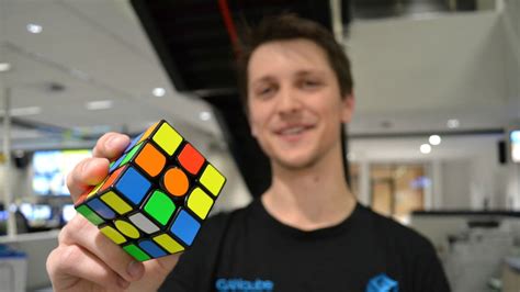 How Do You Become A Rubiks Cube World Champion Abc News