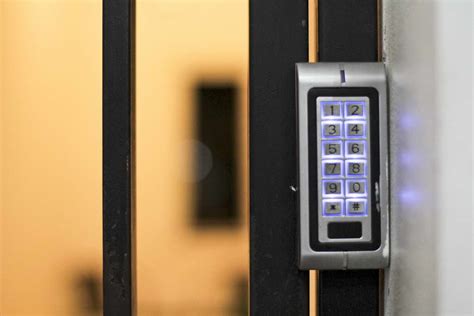 Door Access Control Kost Exclusive Bandung