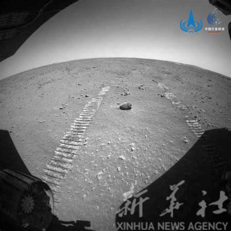 “祝融号”火星车完成既定探测任务新华社