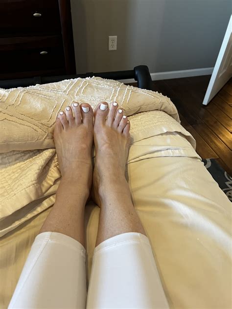 Leah Layz S Feet