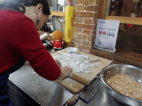 浙里味家乡味丨留天台过年的东北小伙爱上饺饼筒 范碧君