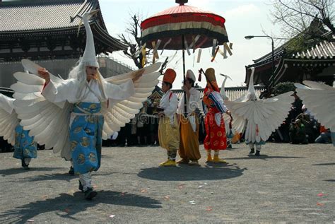 Danza Blanca De La Garza Foto De Archivo Editorial Imagen De Templo