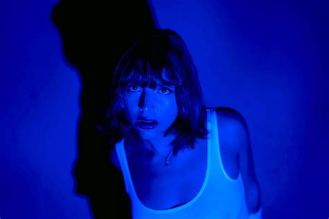 Analise Captivates With ‘forever A Stunning Blend Of Sad Pop And Diy