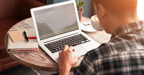 Pcでqrコードをスキャンして読み取る方法：完全な方法、アプリ、コツ