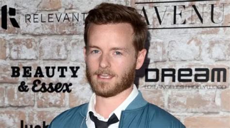 Christopher Masterson Height Weight Body Measurements Shoe Size