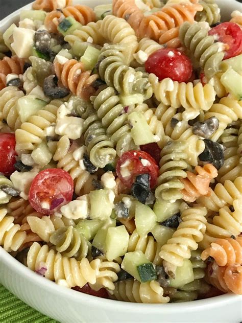 Tennilles Italian Pasta Salad Recipe Divideddisater