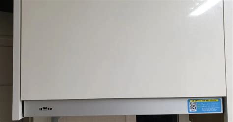 우선 설치 비용이 가장 합리적이었고 동탄까지 직접 오셔서 진행해주셨습니다 친절하고 꼼꼼하셨구요 이전 시공때 부족했던 부분들도 완벽하게 보완해주셨습니다 강추합니다