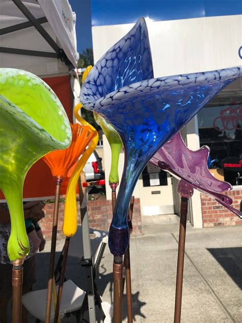 Gorgeous Yard Art Glass Yard Art Blown Glass Lilies Etsy
