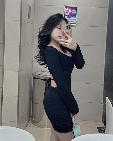 Tr My Em Kh Ng D Ng B T Hai M U V Ch M T M C Y U Anh D N Website Gi I Tr T Ng H P