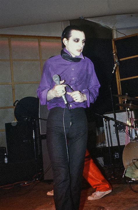 「dave Vanian」おしゃれまとめの人気アイデア｜pinterest｜isabella パンクミュージック ファッションスタイル