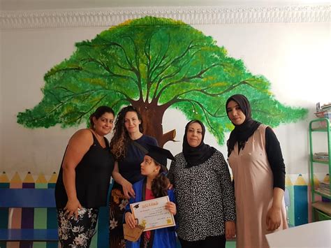 فرحة التخرج و النجاح احلى فرحة 🎓🎓🎓🎒انشاء الله ديما ممتازين و انشاء الله نسمع عليكم الأخبار