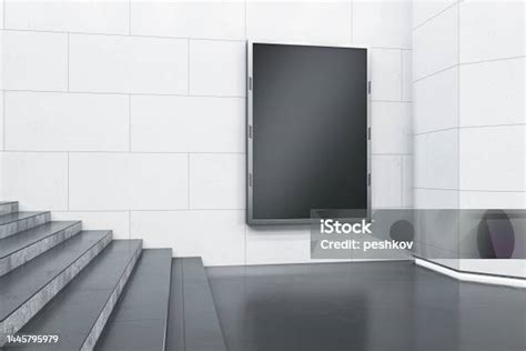 계단이 있는 지하의 빈 검은색 모형 프레임 상업 광고 개념입니다 3d 렌더링 계단에 대한 스톡 사진 및 기타 이미지 계단 복도 층계 Istock