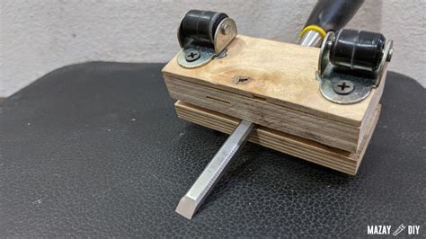 Homemade Jig For Sharpening Chisels And Plane Blades